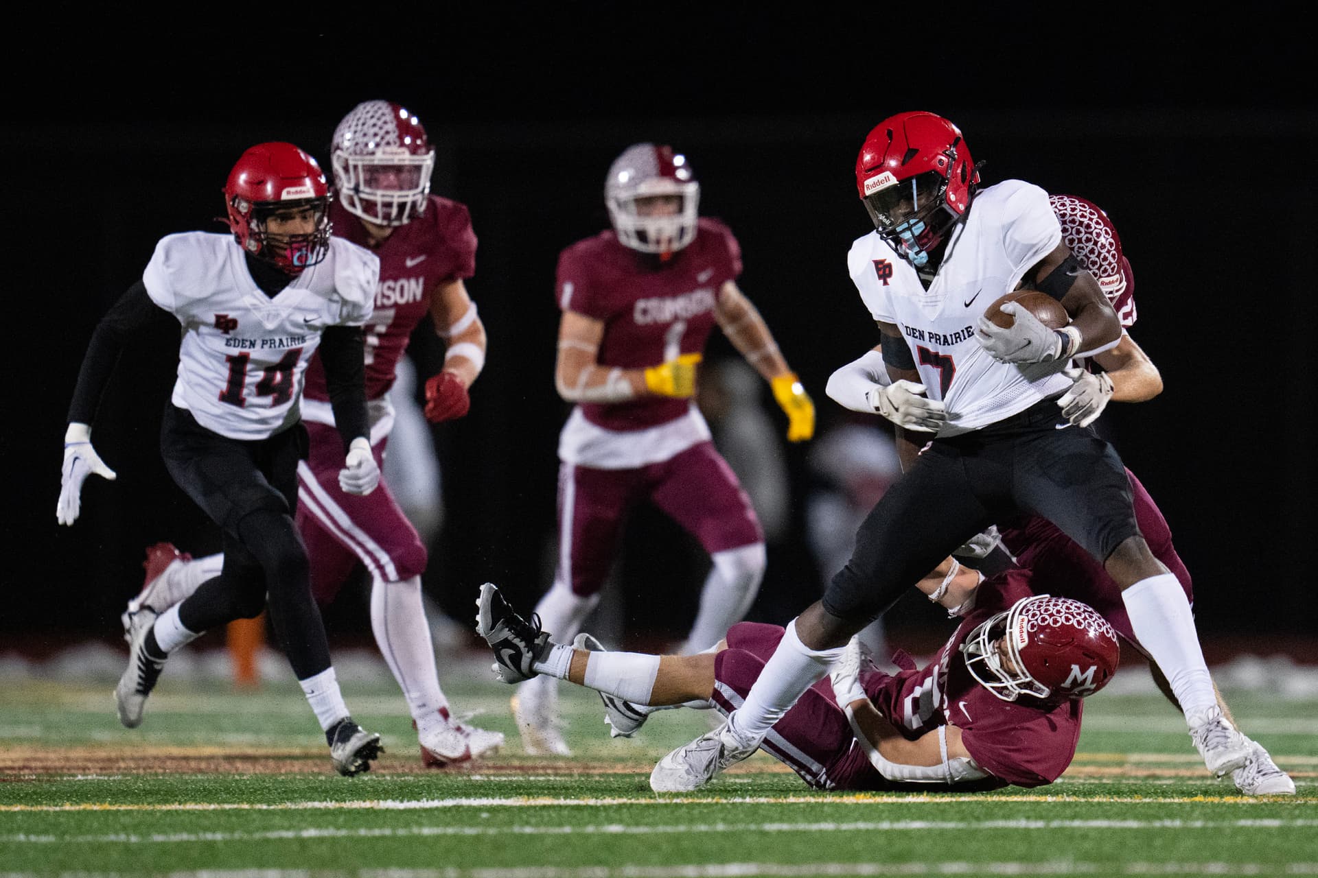 Two Rivers Football | Strib Varsity