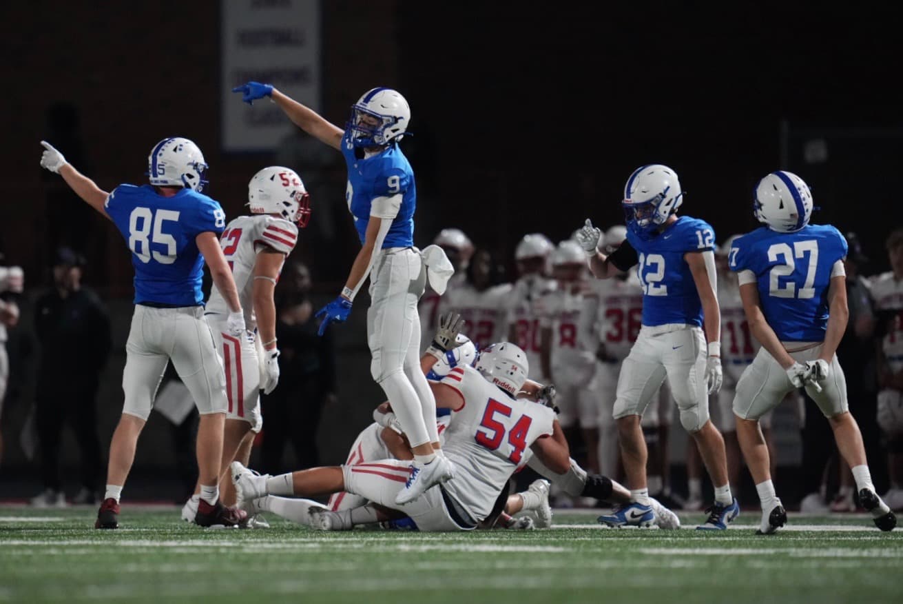 Delano Football | Strib Varsity